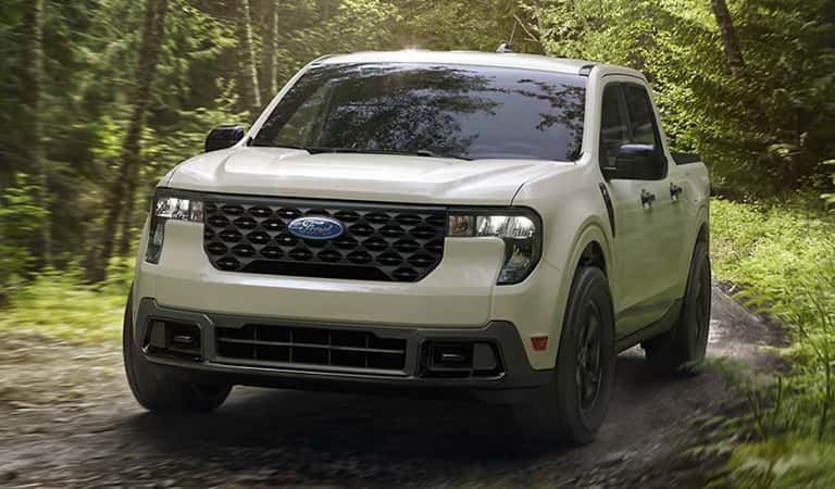 2025 Ford Maverick Features & Specs | Bob Tomes Ford