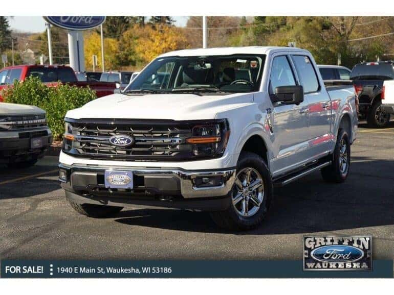 Top Ford Dealership in Franklin, WI | Griffin Ford