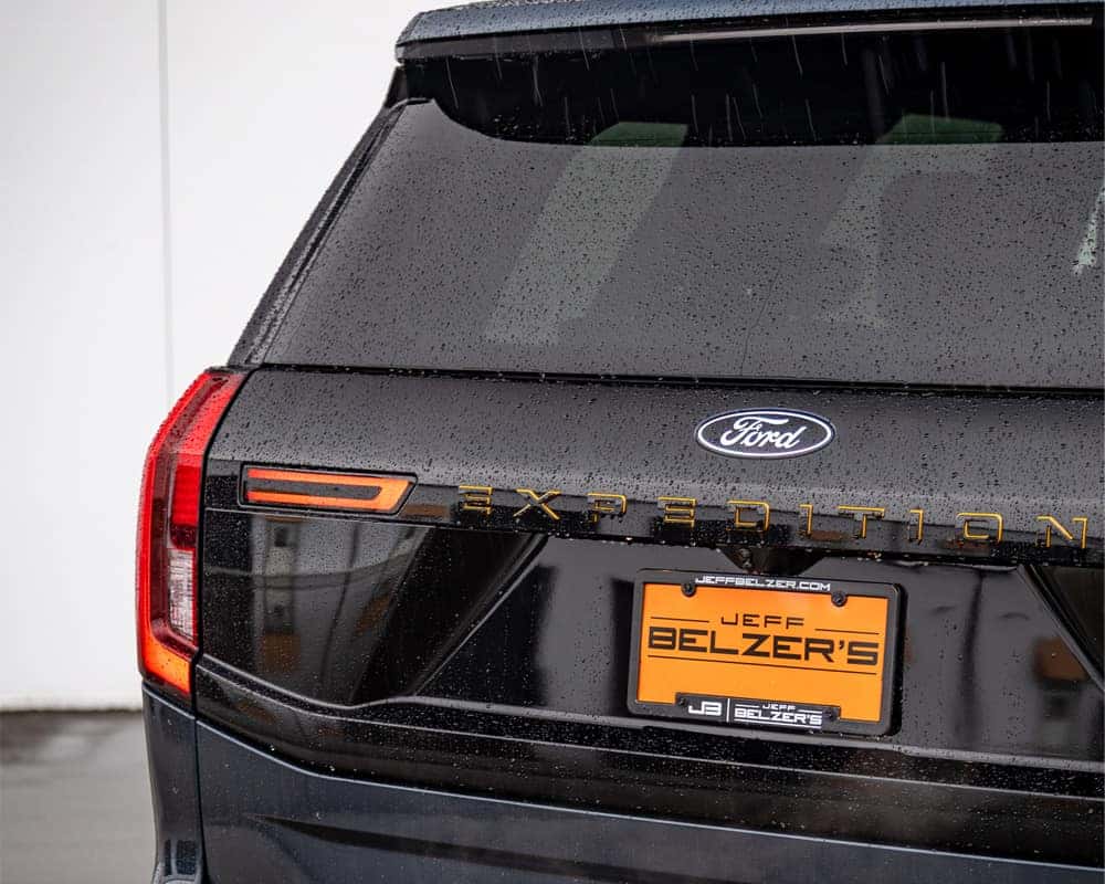 All-New Split Tailgate on the 2025 Ford Expedition | Jeff Belzer's Ford