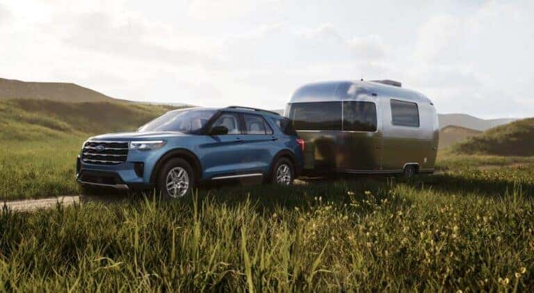 How Does the 2025 Ford Explorer Compare to the 2025 Chevy Tahoe?
