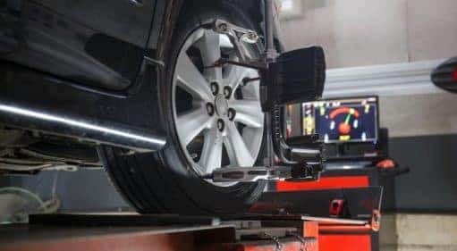 Signs that Your Ford Needs Alignment Service | Auto Service Center