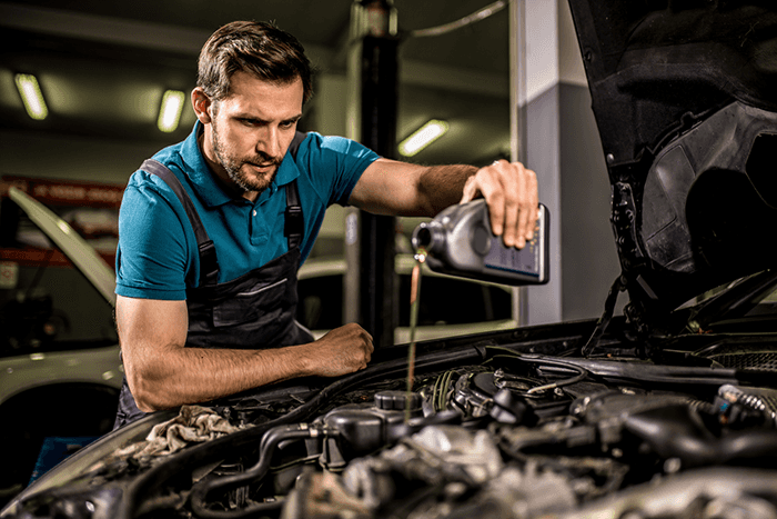 Expert Oil Change Service in Hot Springs, AR | Riser Ford