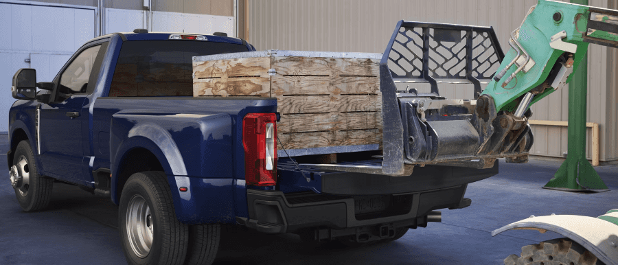 2025 Ford F-250 Towing, Payload & Weight Guide